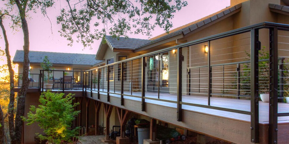 Modern Railings: A Stylish and Safe Addition to Your Home