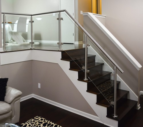 Introducing Popular Residential Glass Railing Systems